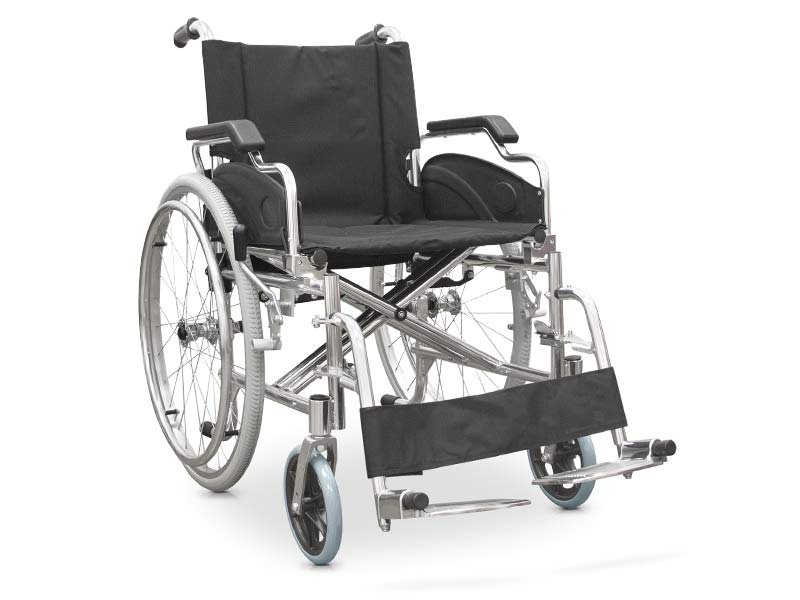 Rullstol i aluminium med armstöd och fällbart fotstöd