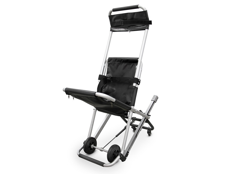 Patient transfer chair on stairs