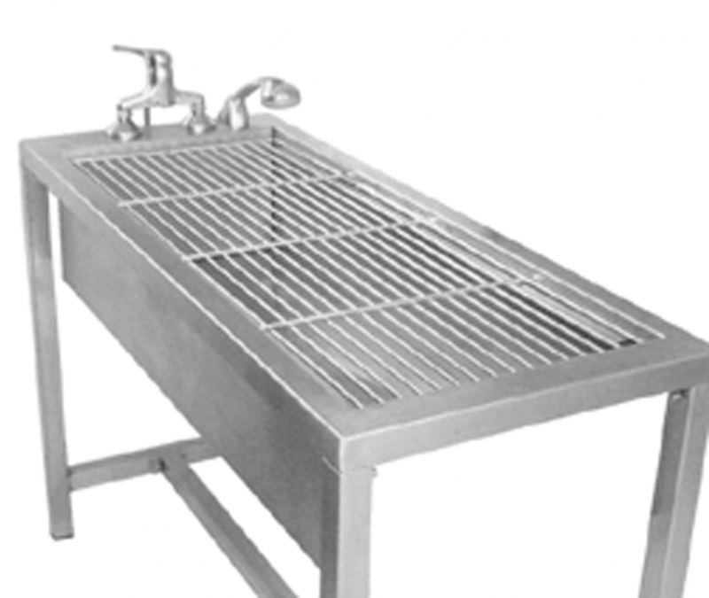 Wet table with 25 cm depth, 130 x 80 x 50 cm